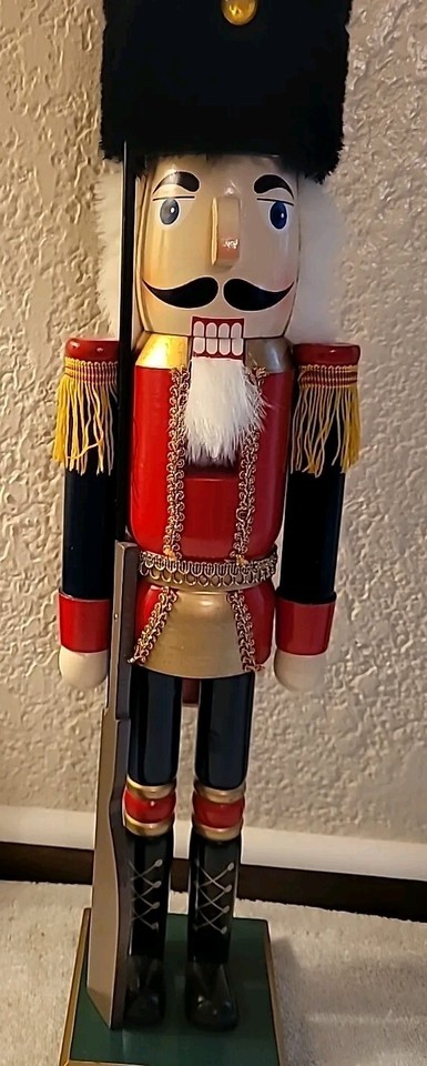 Vtg. Hoilday Home 24" Oversize Wooden Nutcracker Soldier With Gun. NIB ...