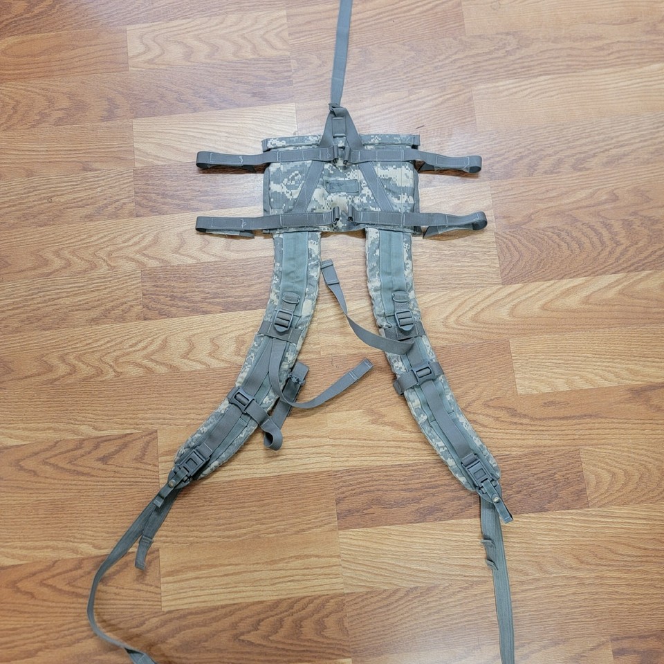 US MILITARY MOLLE II ENHANCED FRAME SHOULDER STRAPS UCP / ACU for Large ...