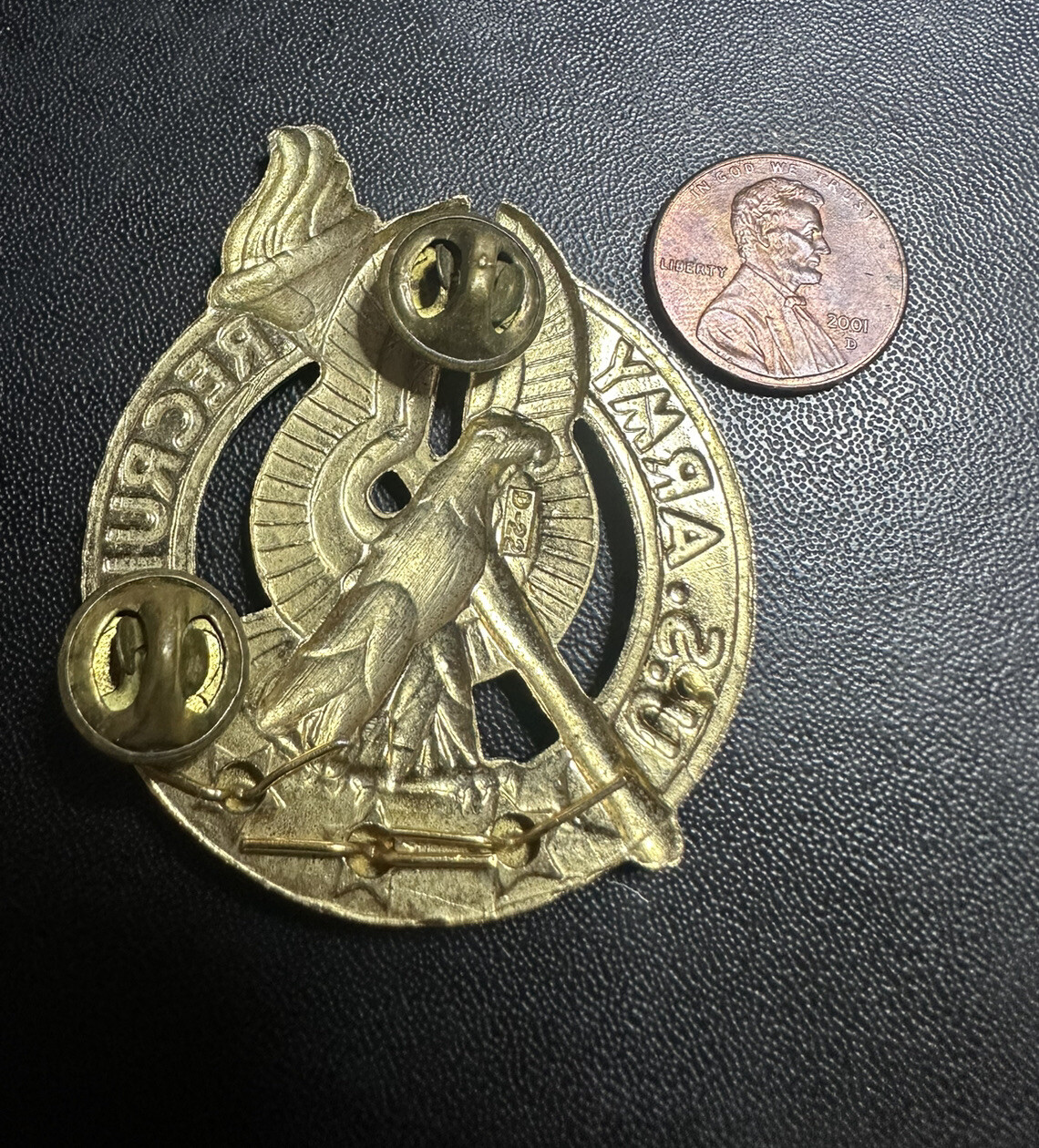 Vintage US Army Recruiter Pin D-22 3 CZ Stars | eBay