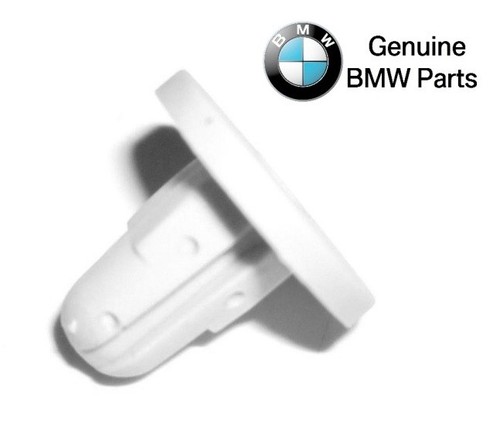 Rear License Plate Bracket Plug In Nut Genuine 51188242693 For BMW E46 ...