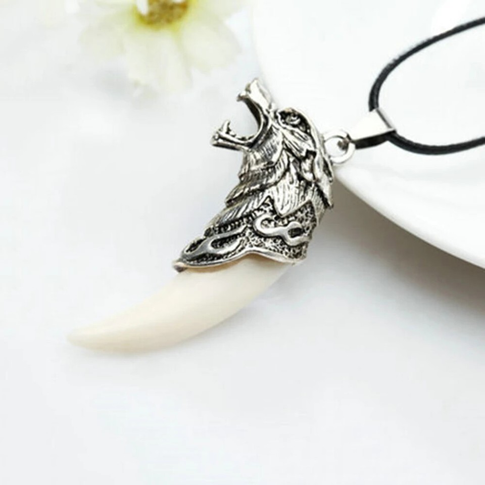 Punk Amuleto Colmillo Diente De Lobo Wolf Gog Teeth Spike Pendant ...