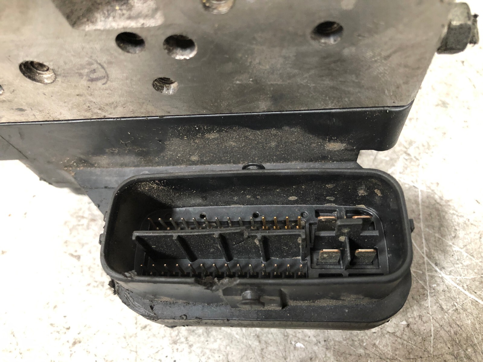 2006 Lexus Is250 ABS Anti Lock Brake Pump & Control Module ADVICS OEM ...