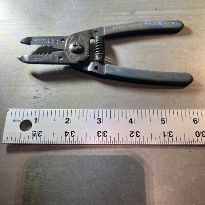 Klein Tools 1011 Wire Strippers Pliers Blue Handle | eBay