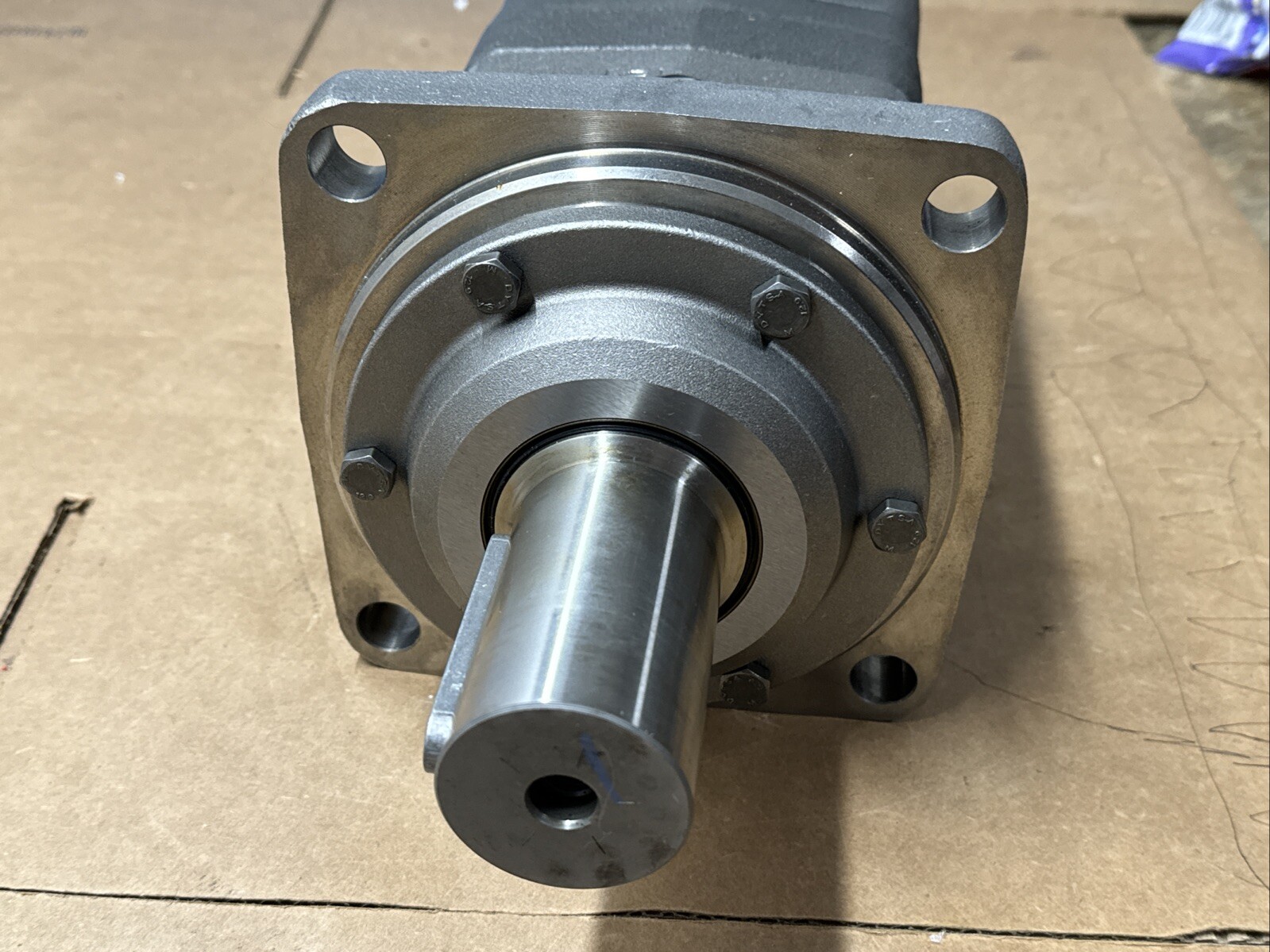 NEW Danfoss 151B3104 OMV 800 Hydraulic Orbital Motor 50mm Keyed Shaft ...