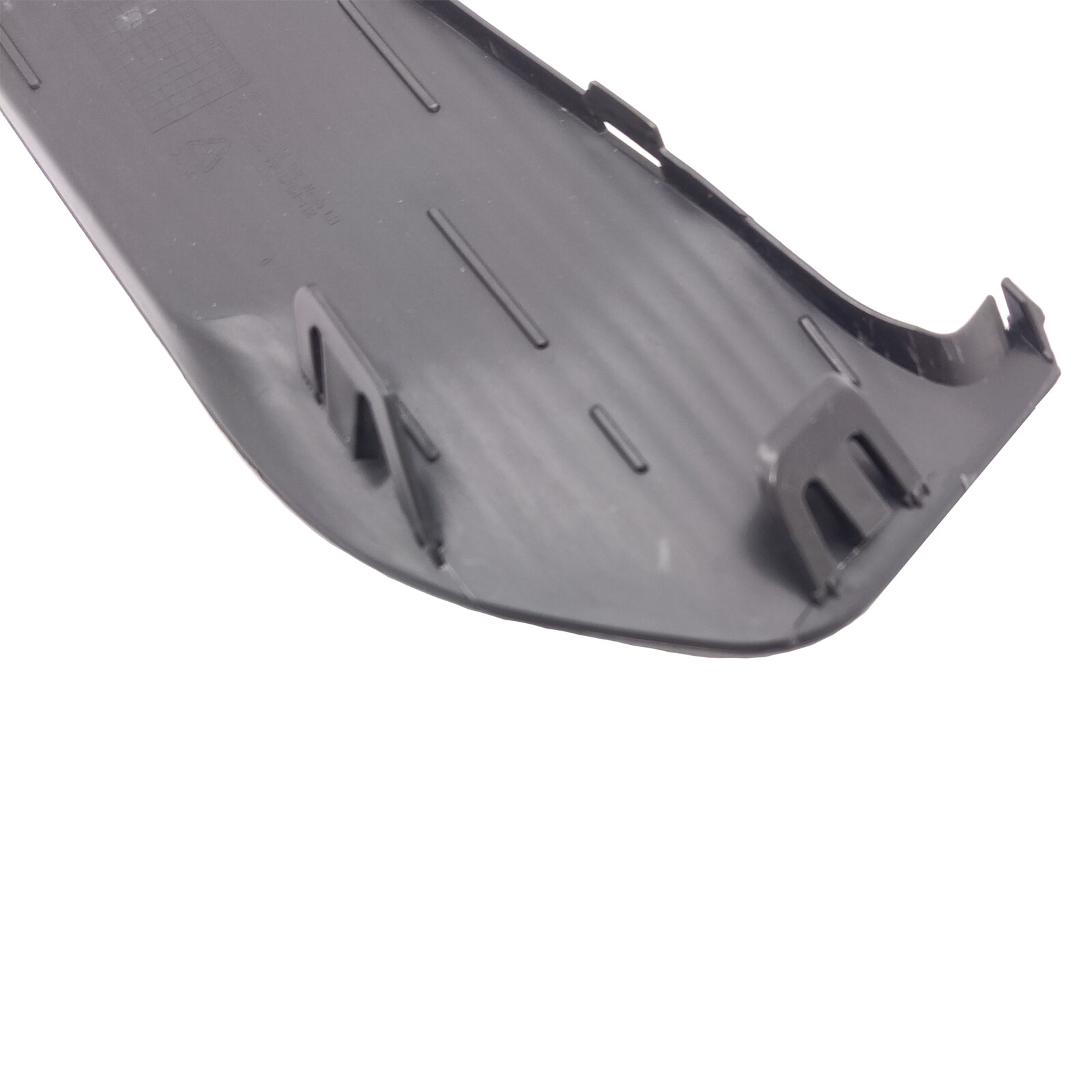 Bumper Grille Hole Cover Front Left Side for 2016-2018 Chevrolet Malibu ...