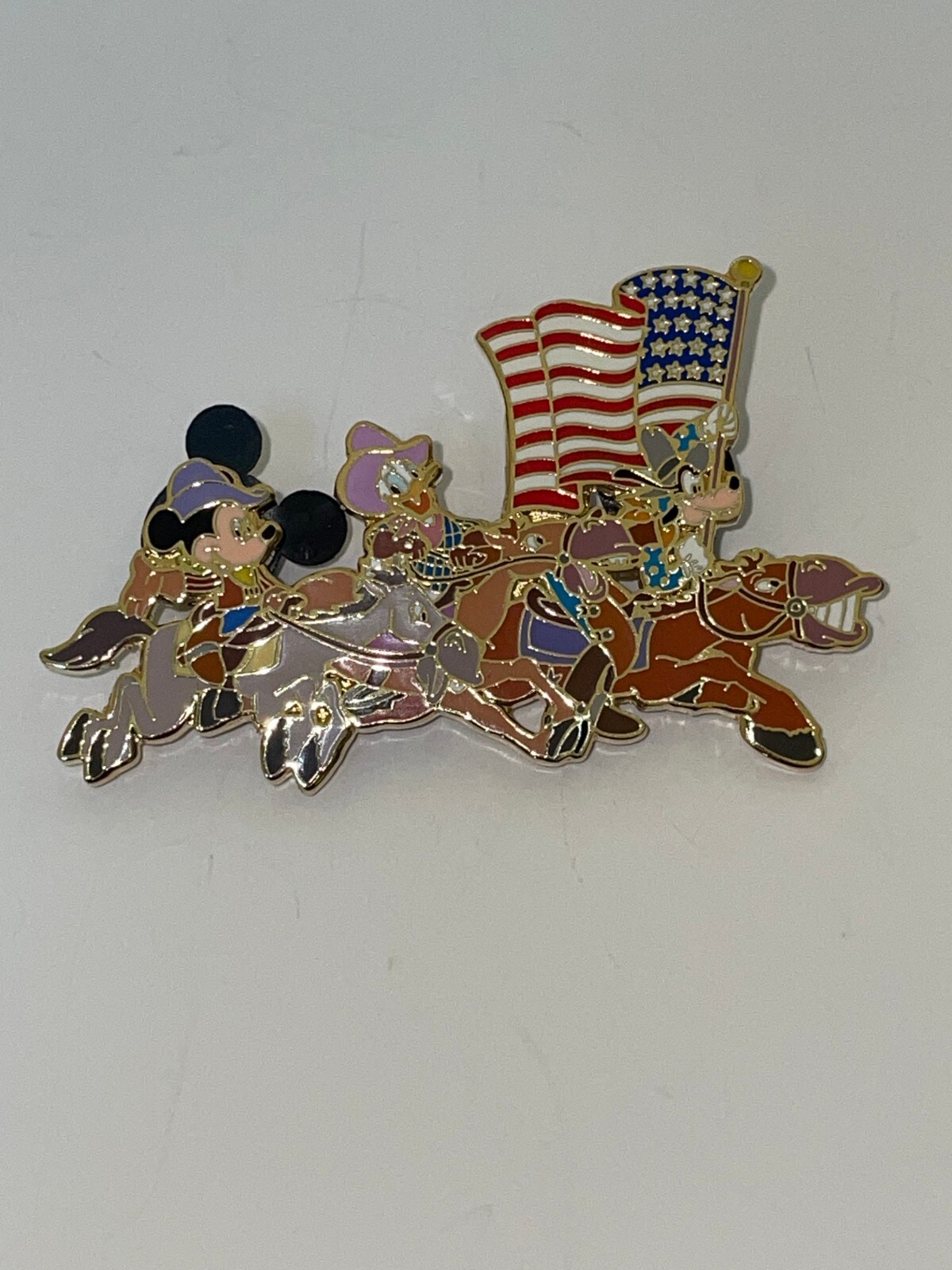Disney Auctions Mickey Donald and Goofy Patriotic Paul Revere LE 100 ...