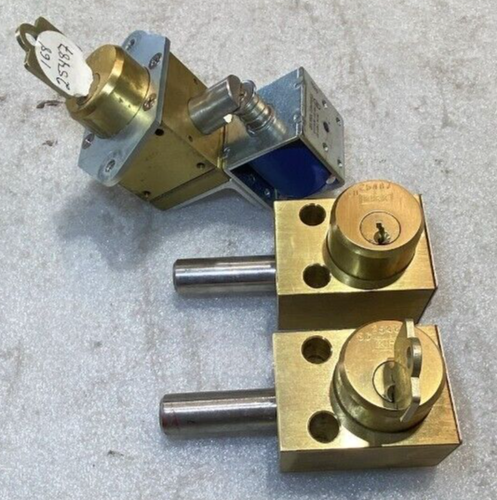 Kirk Key interlock Set of 3 CK Lock System For Power Distribution PDU ...