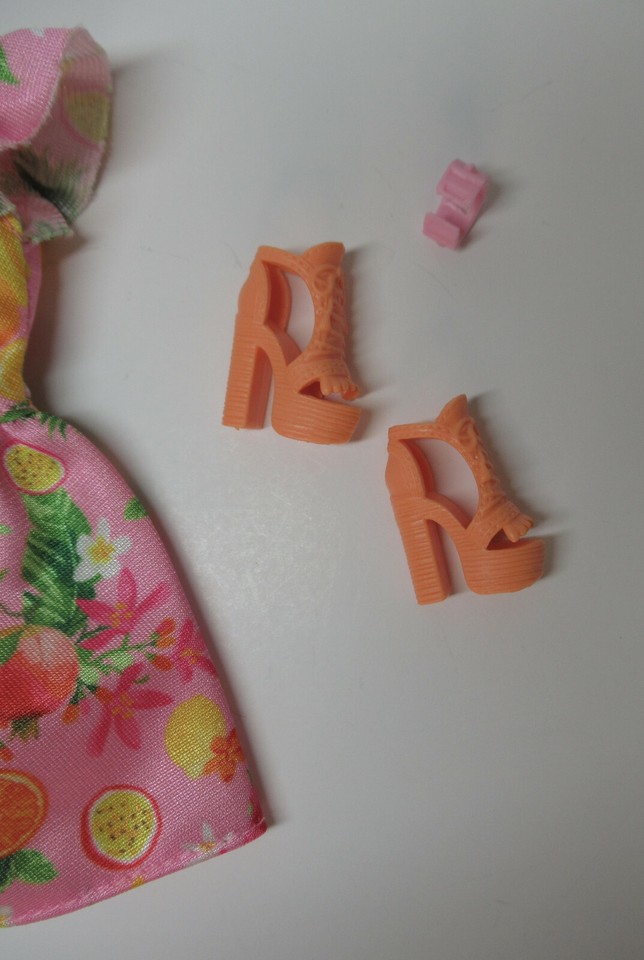 Mattel Barbie Fashionista Doll Outfit 181 Clothes Dress Shoes | eBay