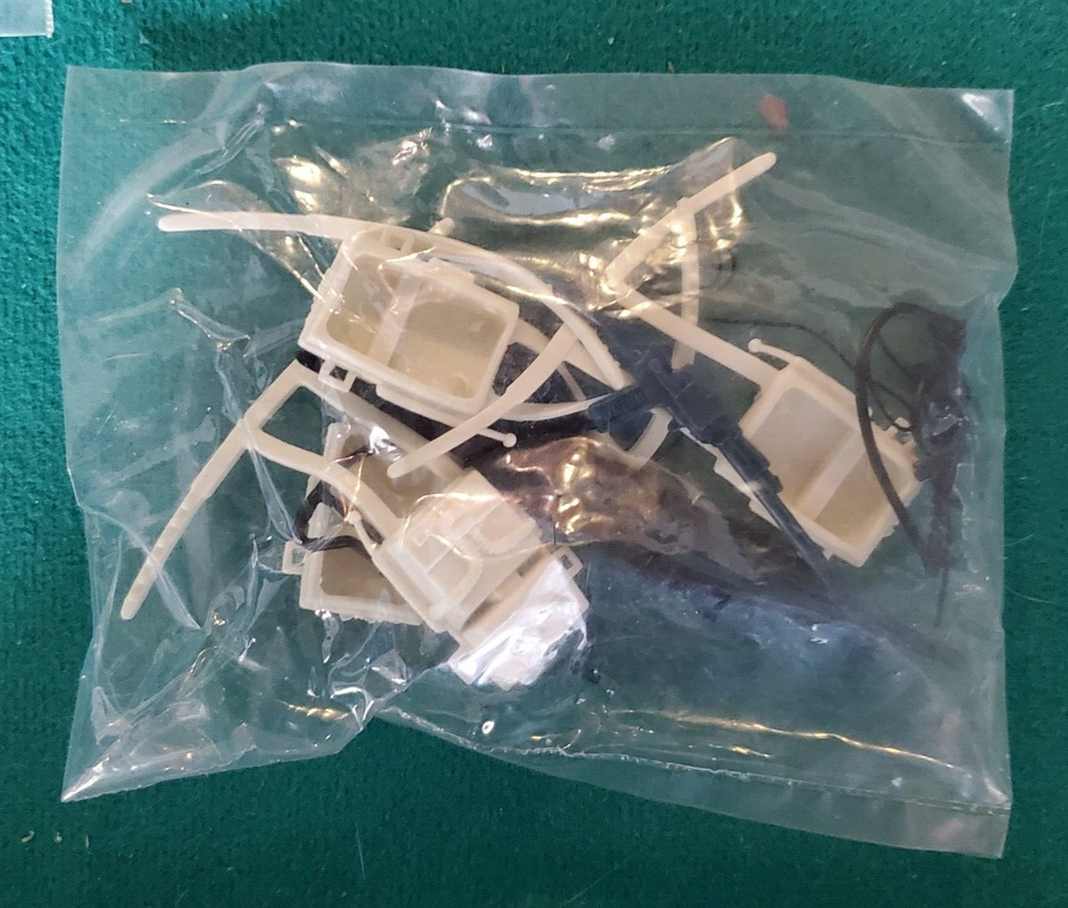 Hoth Survival Pack KENNER Star Wars Mail Away Action Figure Set In ...