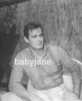 015 EDSON STROLL CANDID AT HOME SITTING IN HIS BACKYARD PHOTO | eBay