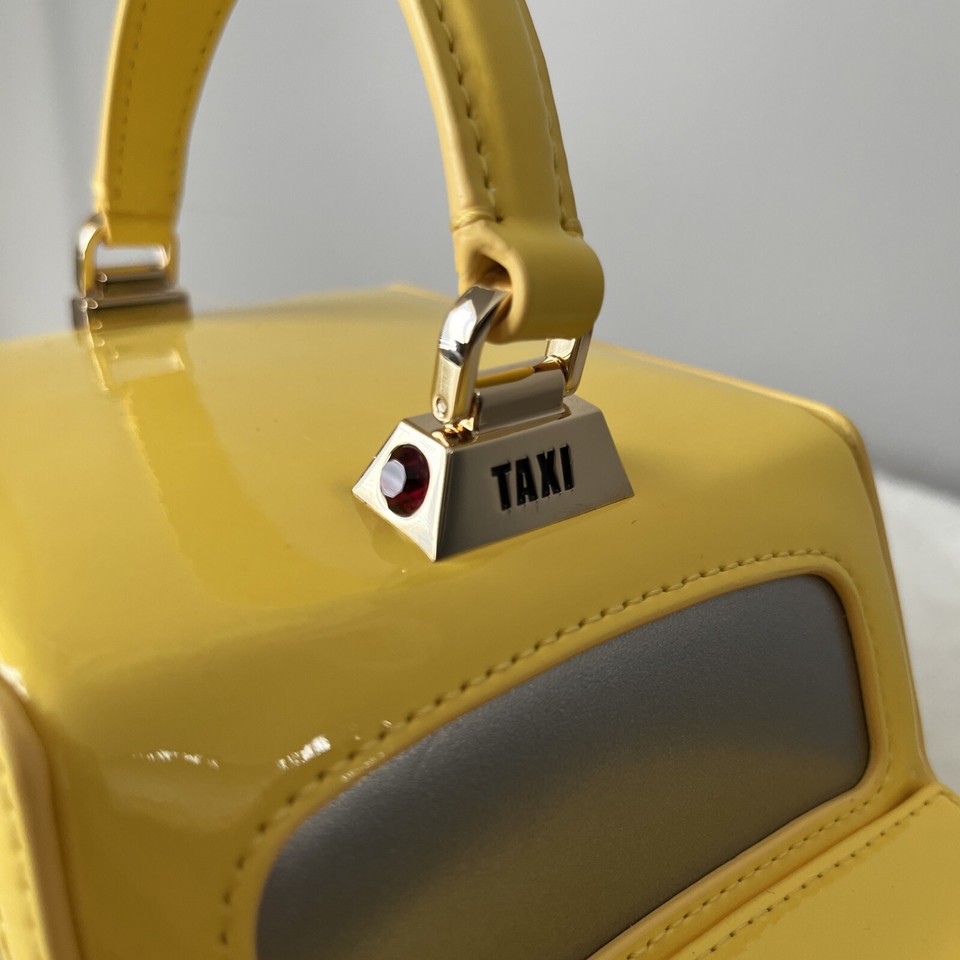 NWT Kate Spade NYC 3D Taxi New York Big Apple Crossbody Bag | eBay