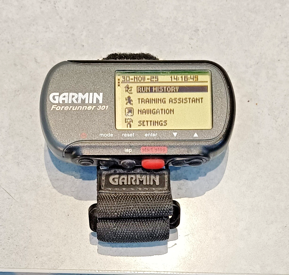 Garmin Forerunner 301 GPS, excellent working condition + HRM & mains ...