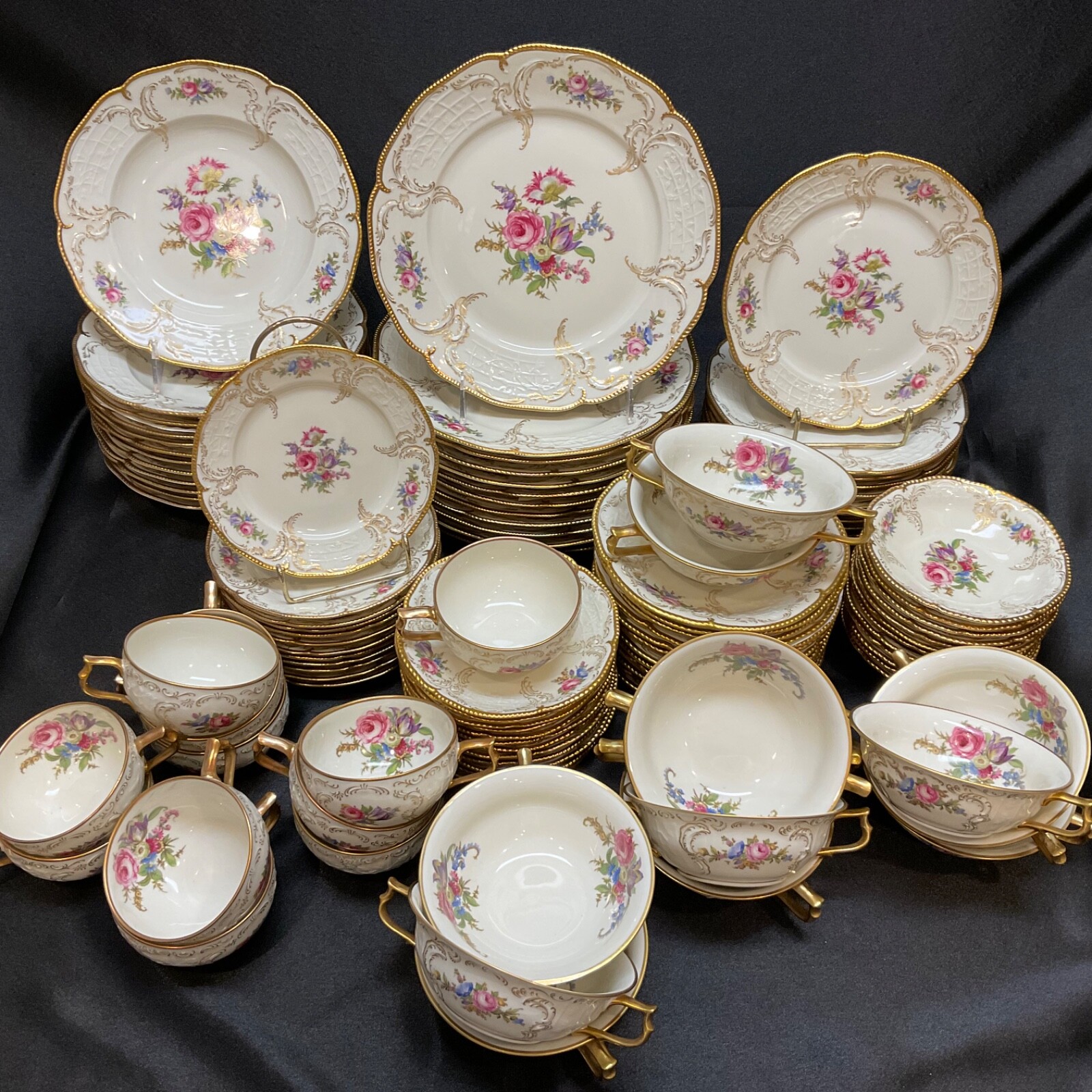 Hand Painted German Dinnerware Service for 12 Rosenthal Diplomat 123 Pc ...