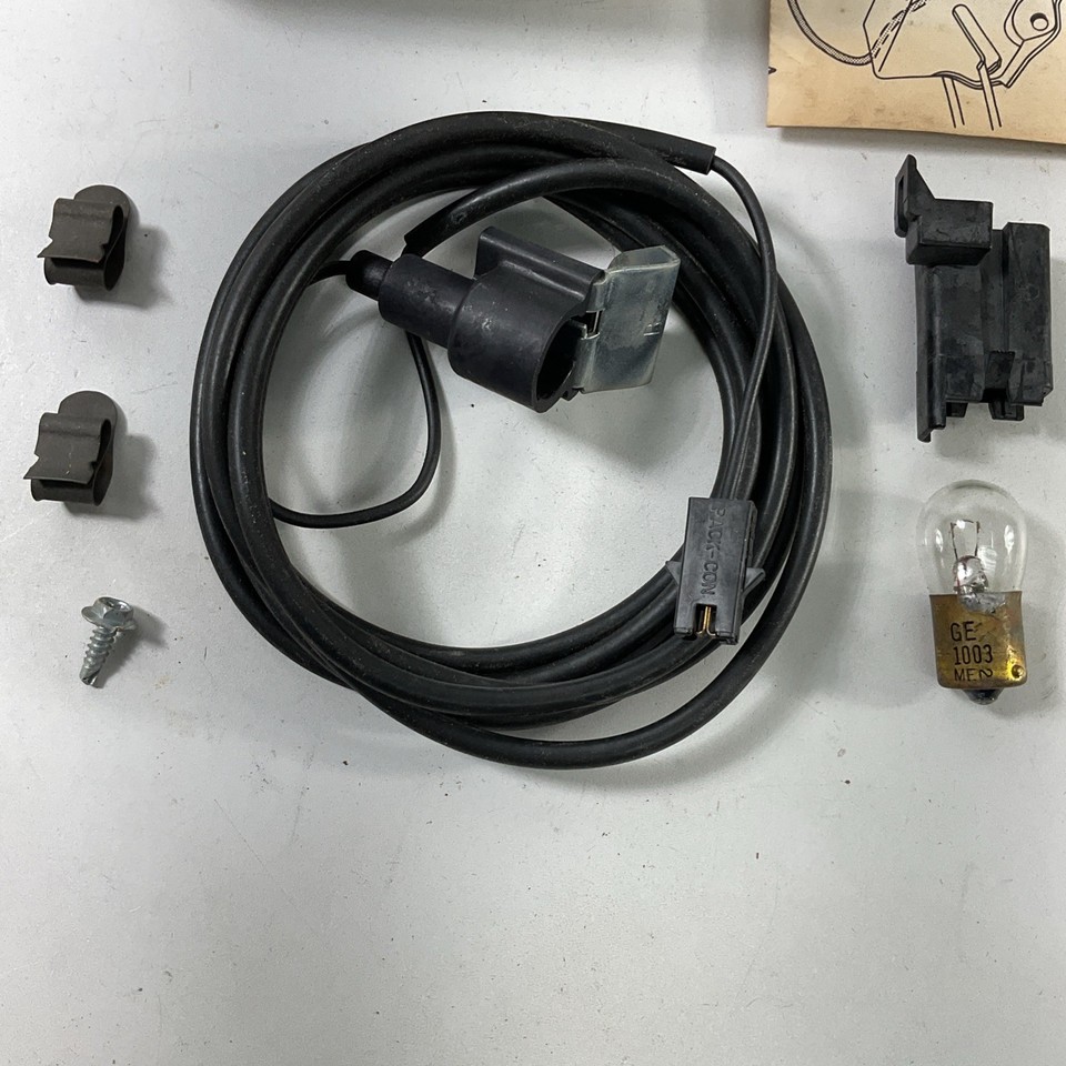 NOS 1970s GM Accessory Trunk Light Kit 994274 p3 | eBay