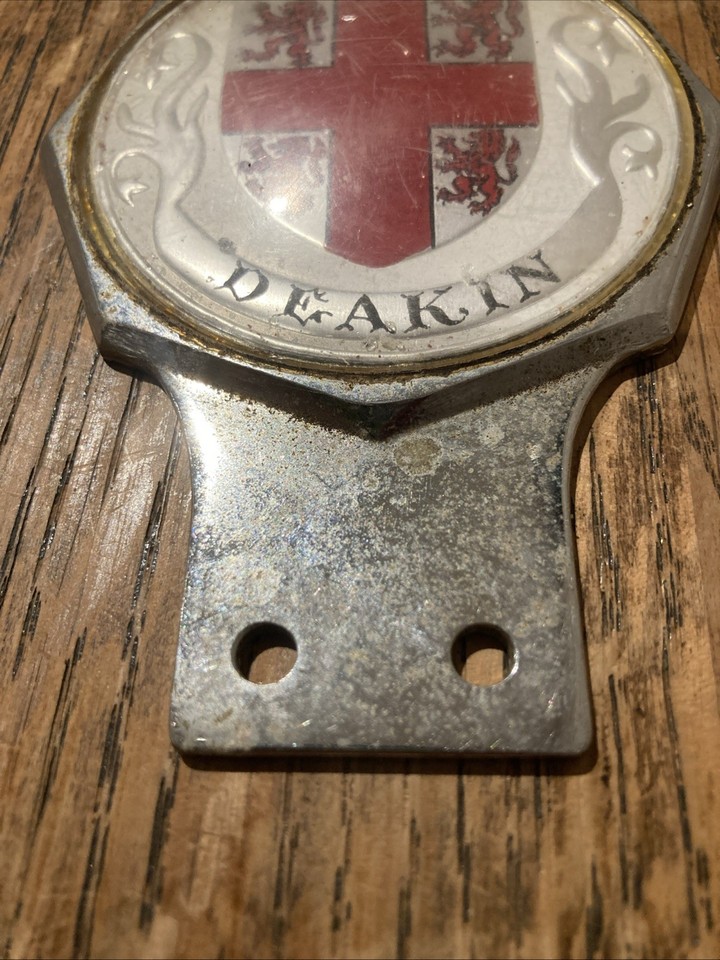 Vintage Chrome Car Automobile Car Badge DEAKIN family Crest George ...