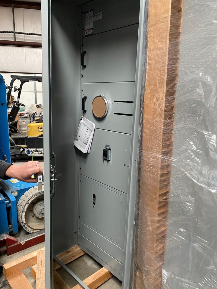 400A METER SWITCHBOARD SIEMENS 2 SECTIONS 240v 3PH 4W WPB424 W/PULL ...