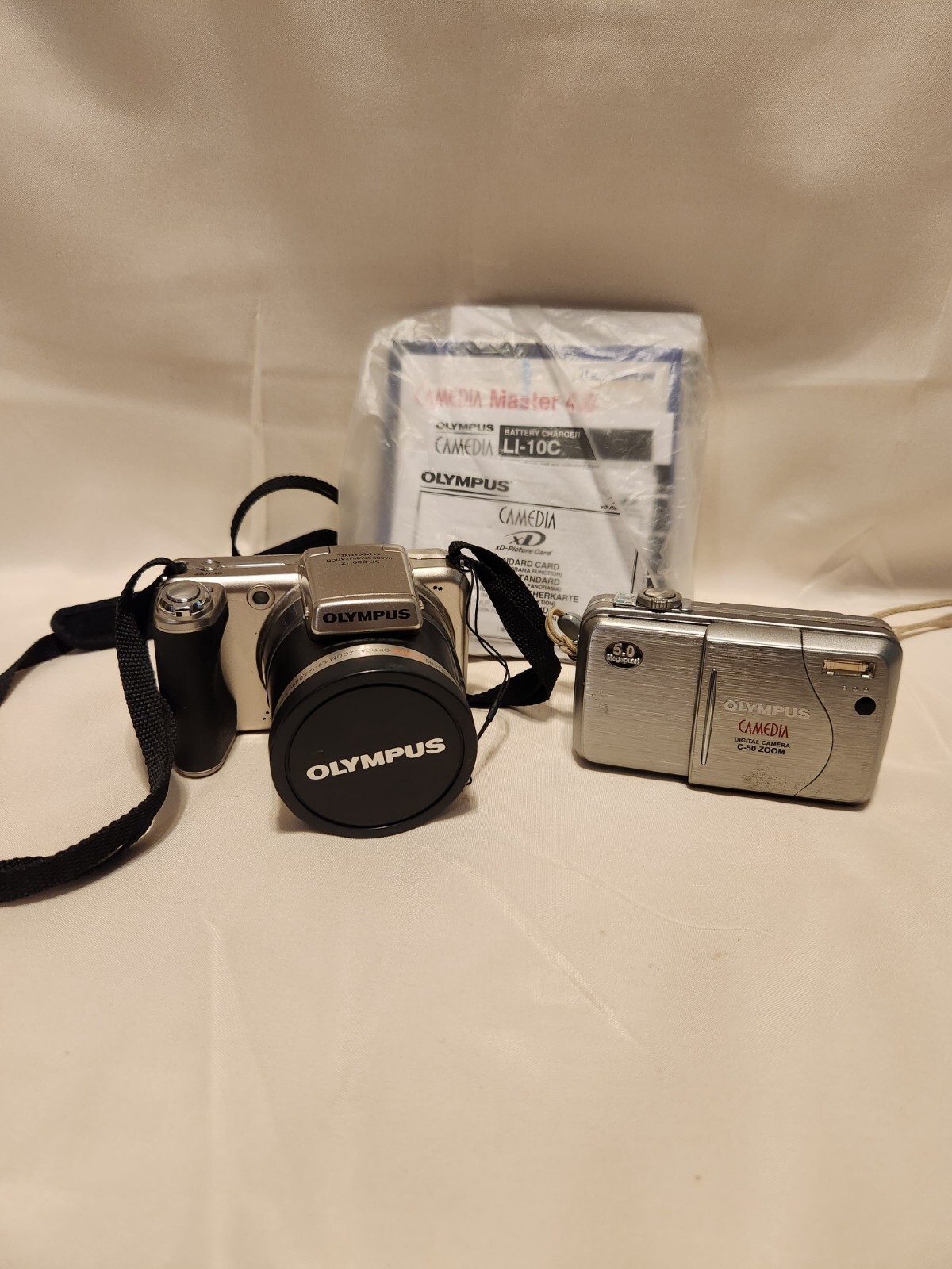 Olympus Camera Lot Of 2, Olympus Camedia C-50 Zoom & SP-800UZ Cracked ...