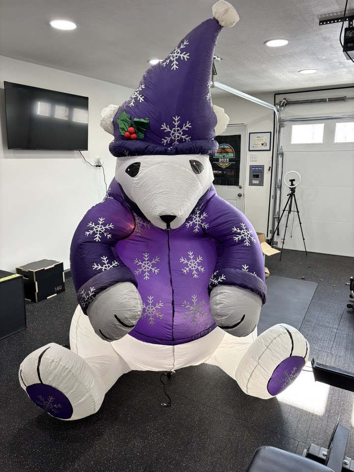 Gemmy Giant Airblown Inflatable 8' Feet Tall Christmas Polar Bear Lawn ...