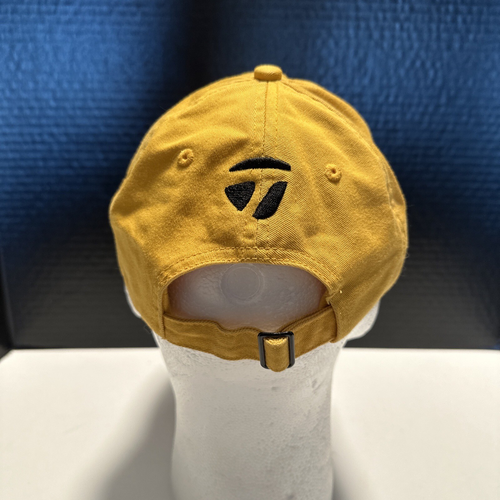 Rare TaylorMade Golf Hat R5 Hundred Series - Gem