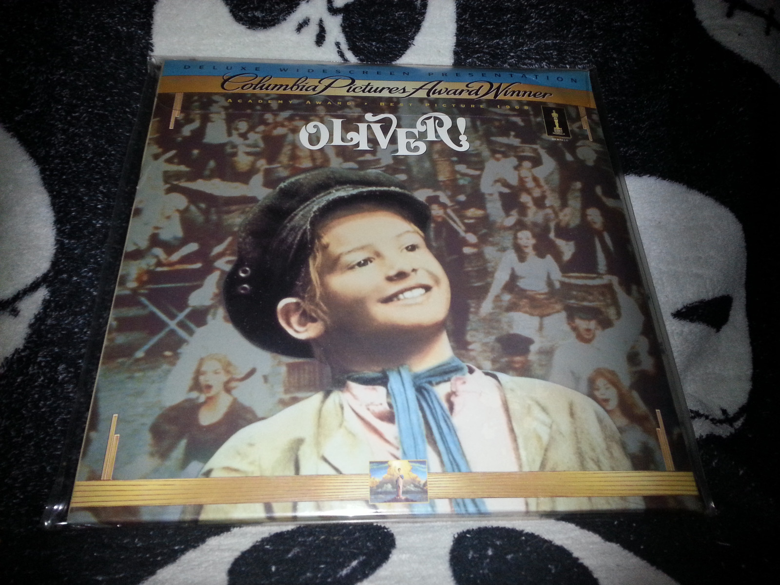 Oliver! NEW SEALED Widescreen Laserdisc LD Award Winner Free Ship $50 ...