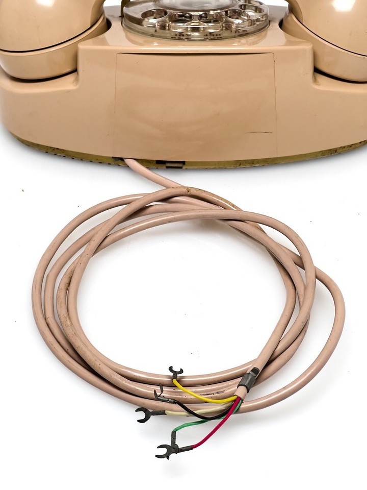 Vintage BELL SYSTEM "Princess" Tan Rotary Phone Telephone | eBay