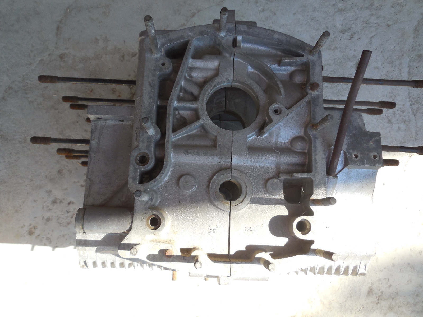 Porsche 356 1600 Engine case '59,No Third Piece C#24 | eBay