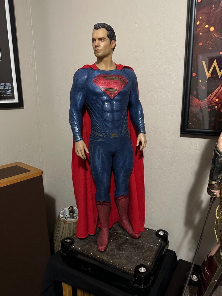 Prime 1 Studio SUPERMAN 1/2 Scale Statue #147/1000 **See Description ...