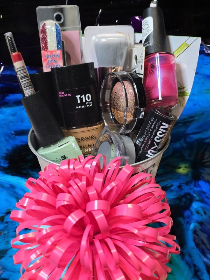 Color Pop Party Pack Makeup Gift Basket for Her (15 pc) READ!! | eBay