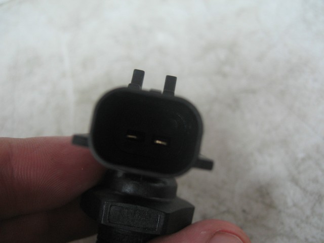 Detroit Diesel Series 60 Coolant Oil Temperature Sensor Pai 650661 Ref ...