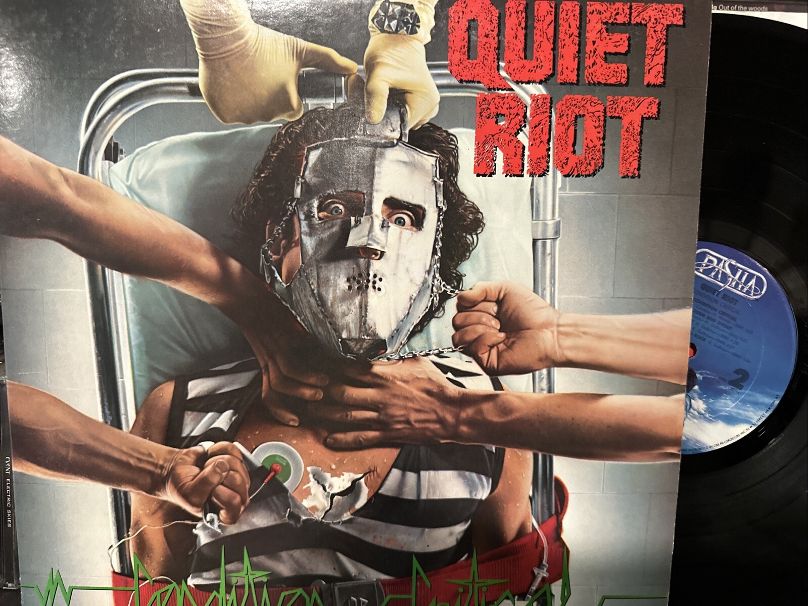 Quiet Riot - Condition Critical LP 1984 Pasha - QZ 39516 EX/EX w/ Inner ...