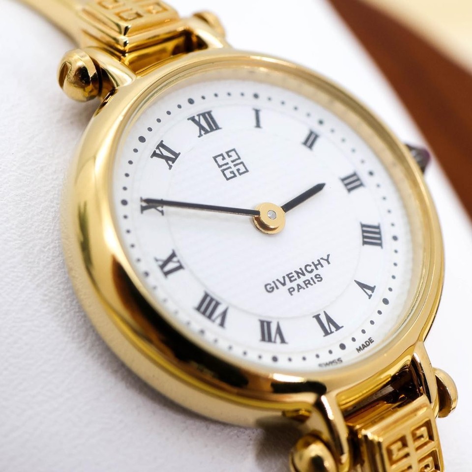 Working GIVENCHY Watch 4G Logo Antique Bangle 2697 | eBay