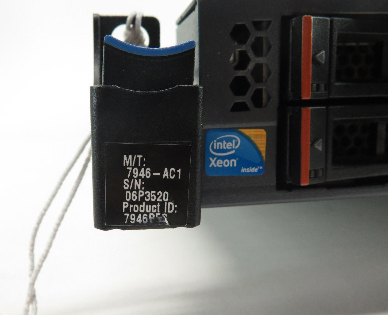 Avaya 7946-AC1 Server w/ E5520 2.2GHz, 4 GB Ram, two 146GB HDD S8800 U1 ...