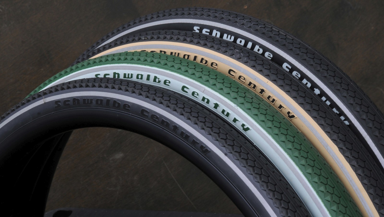 700x35 Antique Cream WhiteWall C 29er Schwalbe Bicycle Tires 28" Wood ...