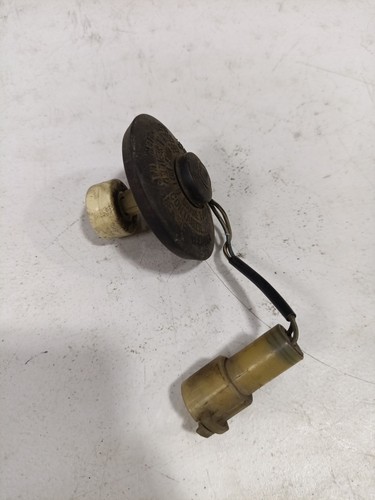 81-88 Toyota PU, 4Runner, Brake Master Cylinder Fluid Level Sensor Cap ...
