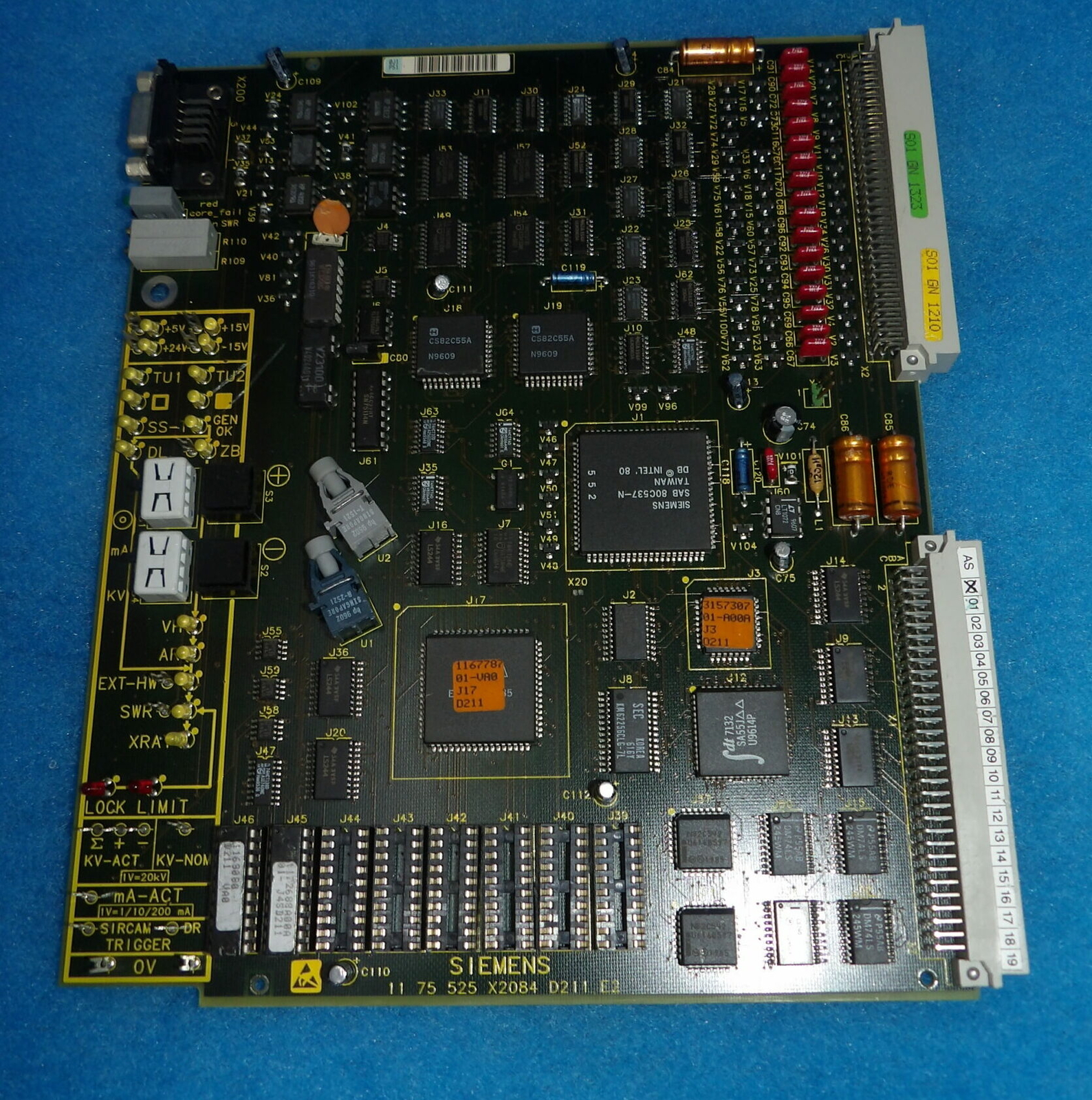 Siemens D211 11-75-525-X2084 D211-E2 Polydoros PC Medical Board + 1 ...