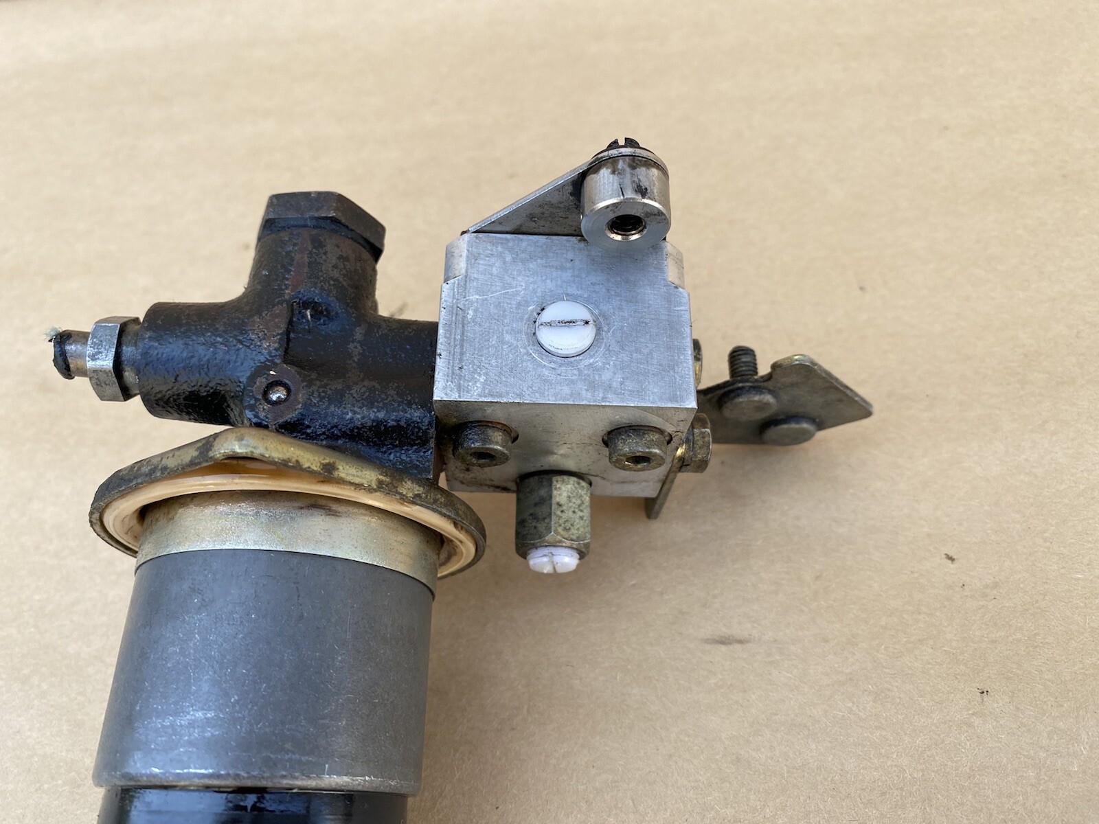 Mercedes-Benz W116 W126 450SEL 6.9 Hydro Pneumatic Suspension Pressure ...