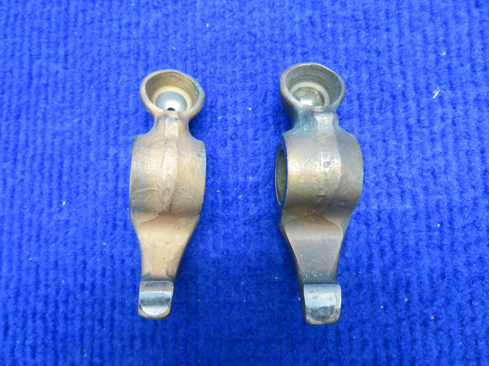 Lycoming Intake Rocker Arms LOT OF 2 P/N 69443 D (0222-841) | eBay