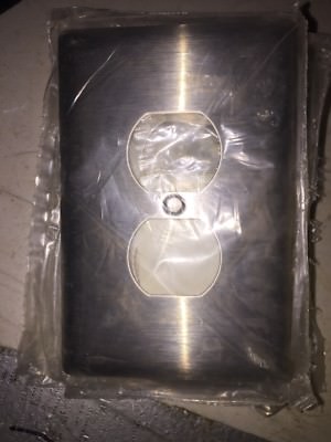 8 NEW HUBBELL GOOF XL STAINLESS STEEL WALL PLATE FOR DUPLEX RECEPTACLE ...