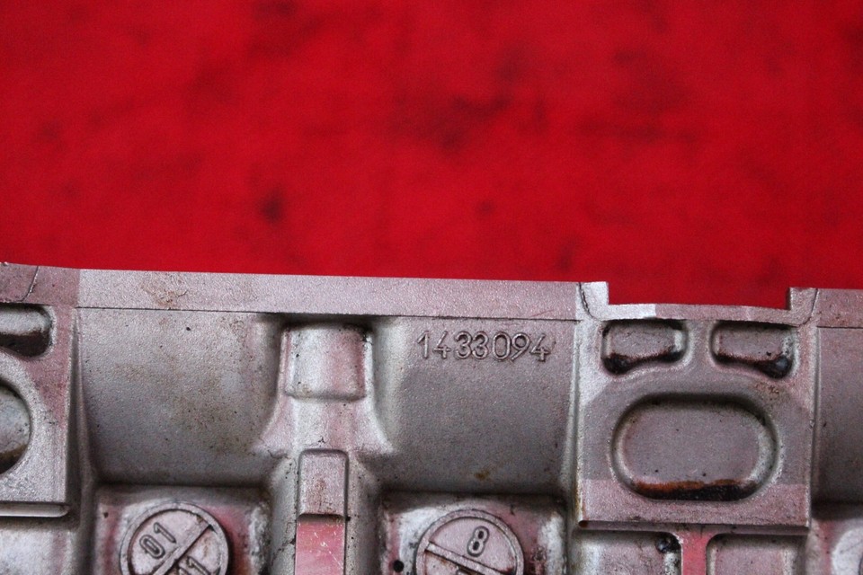 BMW E46 E39 E53 ENGINE RIGHT EXHAUST CAMSHAFT BEARING TRAY LEDGE BRIDGE ...