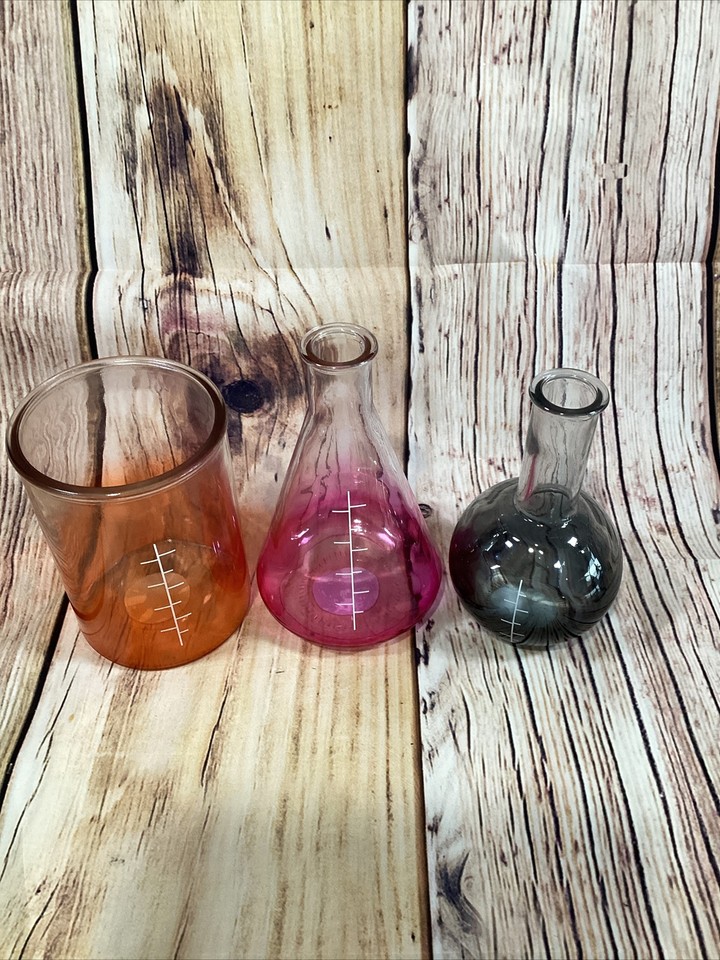 3 Target Bullseye Glass Halloween Beakers Graduated Cylinder Mad ...