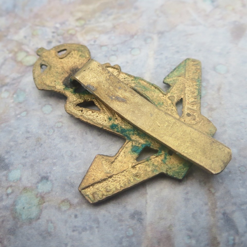 The Royal Irish Regiment British Army/Military Hat/Cap Badge | eBay UK