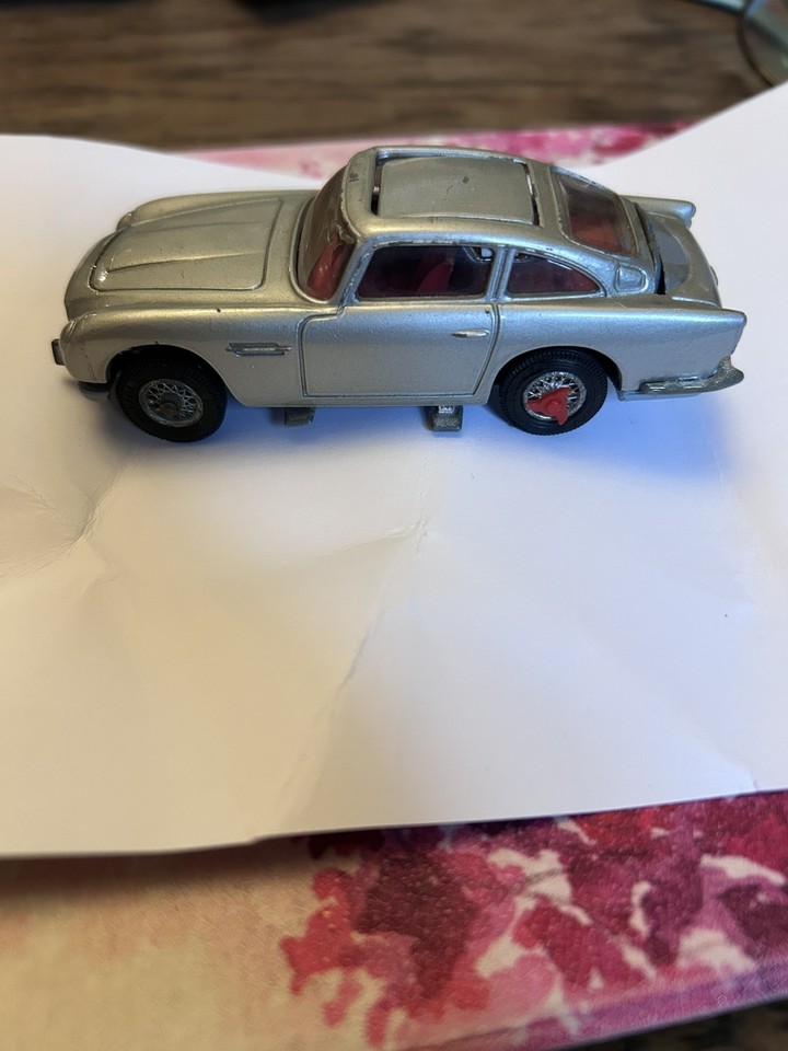 Corgi 261 Original DB5 James Bond Silver Aston Martin Car Good ...
