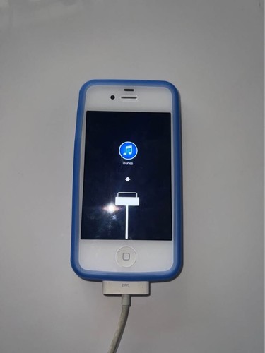 Apple iPhone 4 - 32 GB - White (Unlocked) | eBay