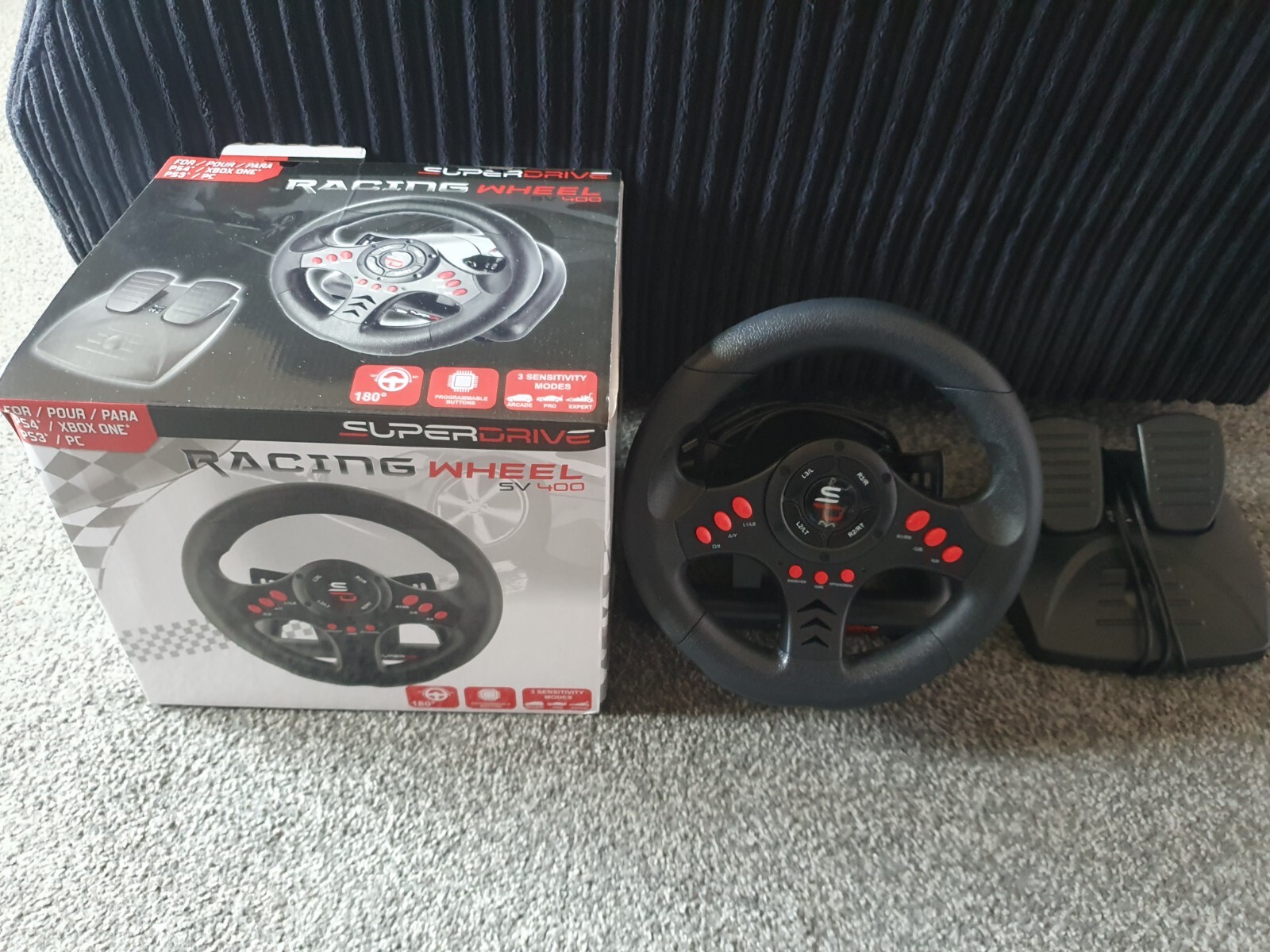 Subsonic Superdrive SV400 Racing Wheel and Pedals for Microsoft Xbox ...