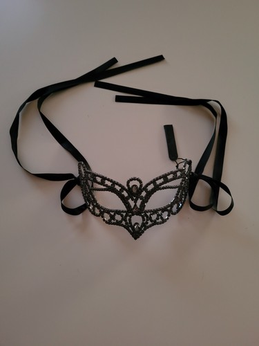 Masqurade Theater Mardi Gras Crystal Gunmetal Mask ribbon RSVP new year ...