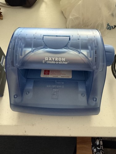 XYRON 5” Create-a-Sticker Sticker Maker Machine, Carry Case, & 1 Refill ...