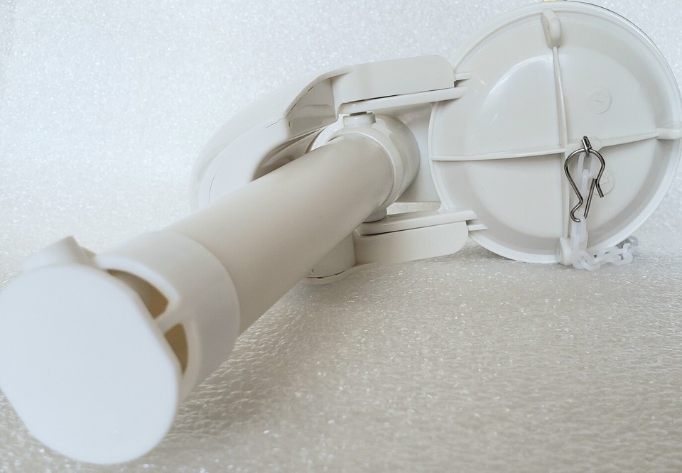 2 & 7/8 in. Flush Valve 1 Piece Toilets, 2 locking Lugs, Counterbalance ...