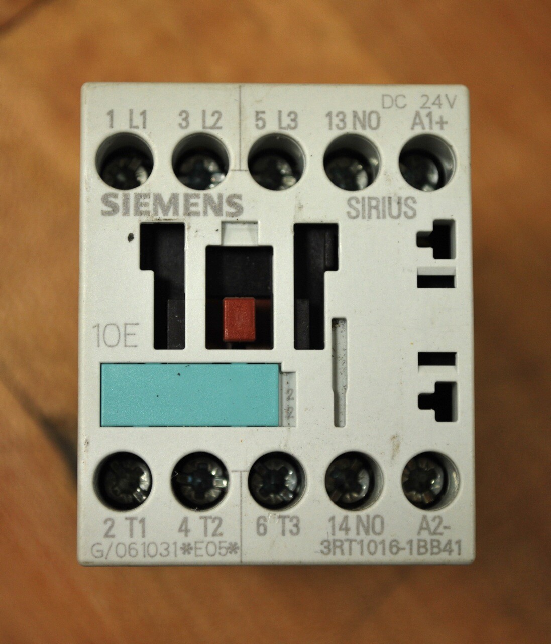 Siemens 3RT1016-1BB41 Contactor 24VDC - USED | eBay