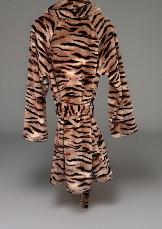 Victoria Secret Tiger Stripe Cozy Soft Fluffy Velour Lounge Bed Bath ...