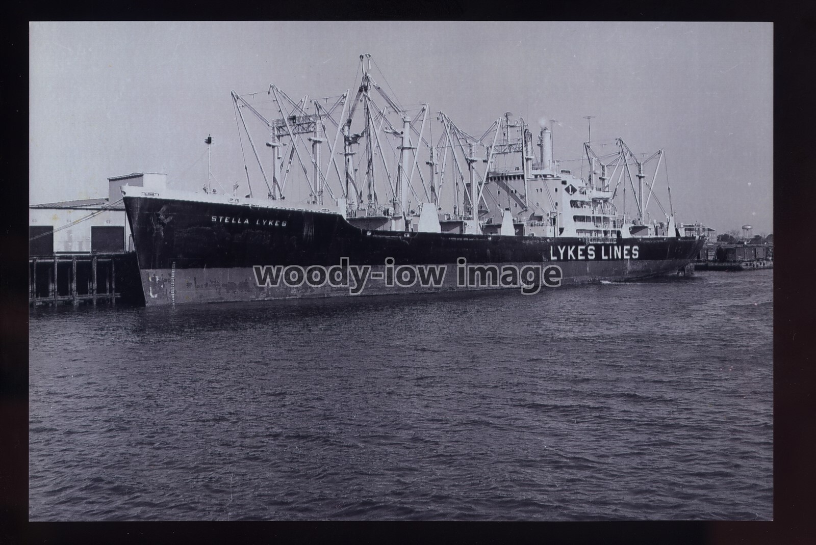 US0759 - C4 Cargo Ship - Stella Lykes , (USA) built 1966 - photograph ...
